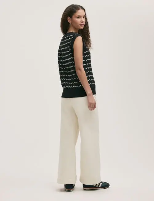 FINERY LONDON Dion Knitted Sleeveless Top - Black