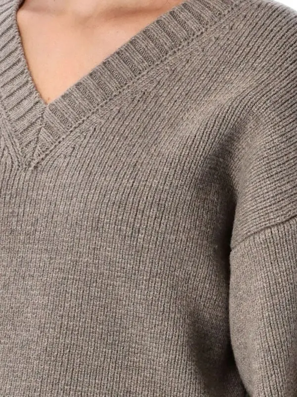 RÓHE V-neck Wool Jumper With Dropped Shoulders And Long Sleeves