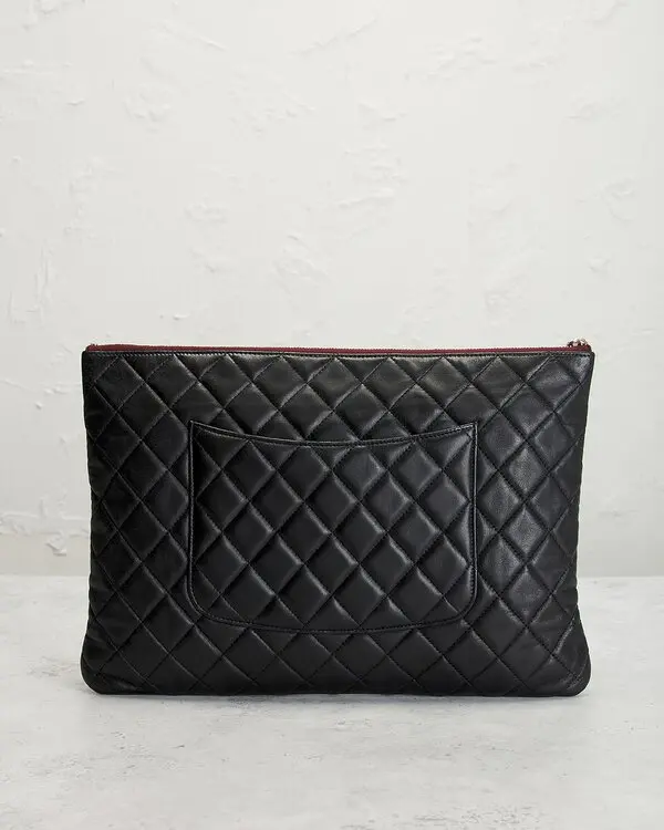 FWRD RENEW Chanel Lambskin O Case Clutch