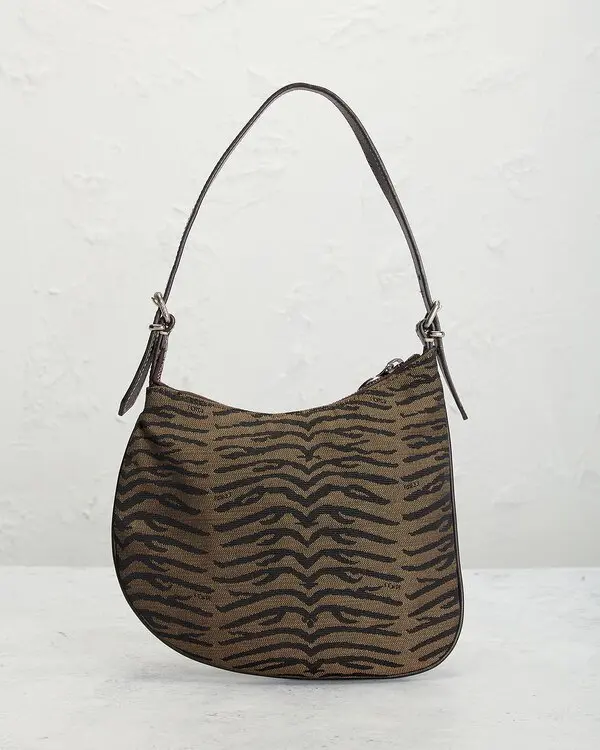FWRD RENEW Fendi Oyster Shoulder Bag