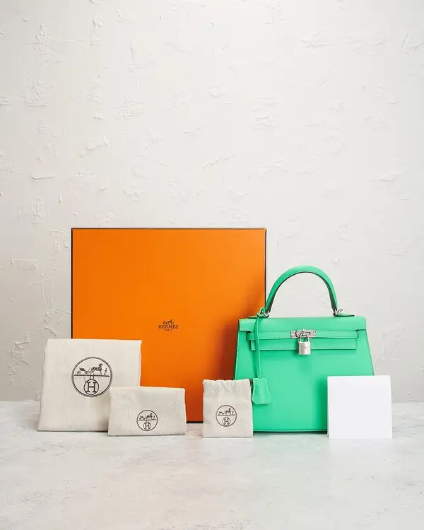 FWRD RENEW Hermes Epsom Kelly 25 Sellier Handbag
