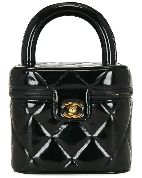 FWRD RENEW Chanel Patent Vintage Vanity Case
