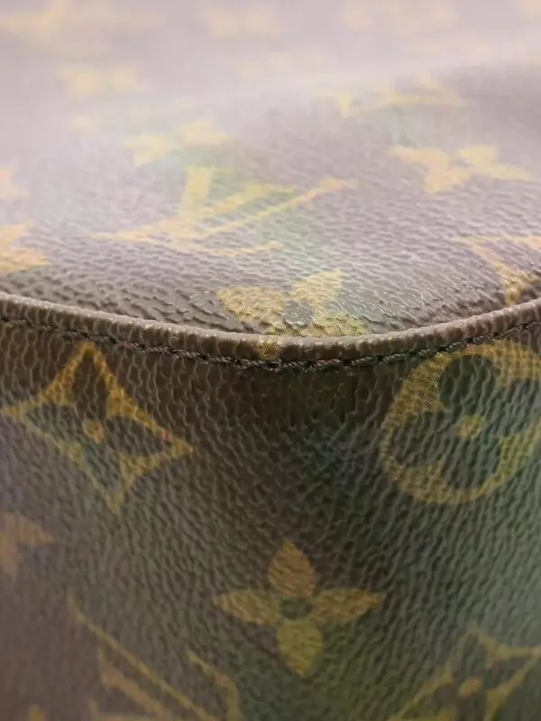 LOUIS VUITTON 2001 Mm Looping Monogram Shoulder Bag