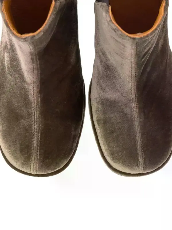 CastaÑer Neandra Velvet Ankle Boots