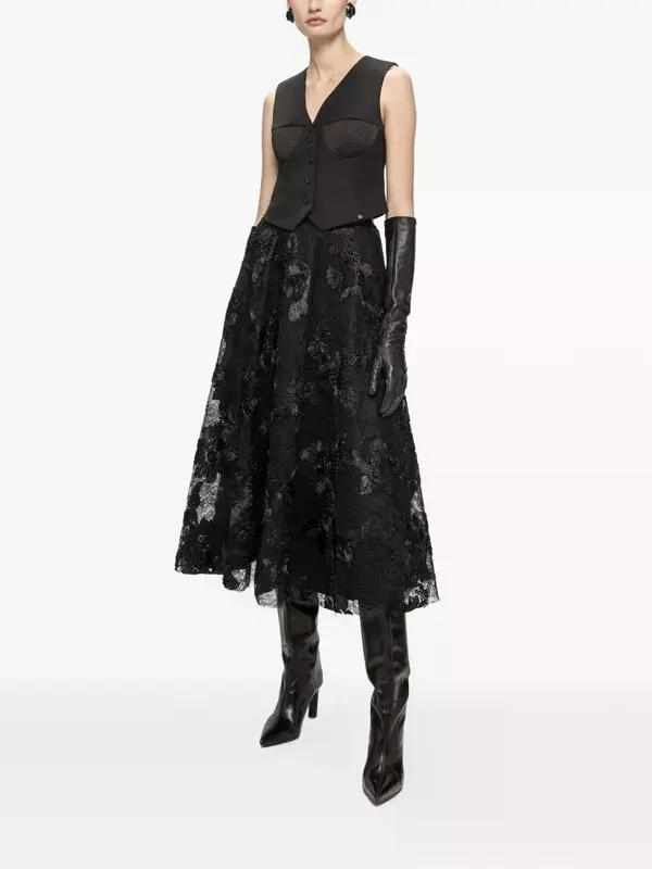 NISSA Tailored Wool Satin-cup Vest
