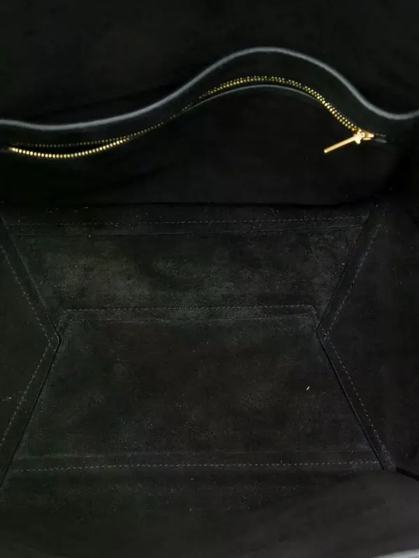 Celine 2018-2026 Medium Leather Seau Sangle Bucket Bag