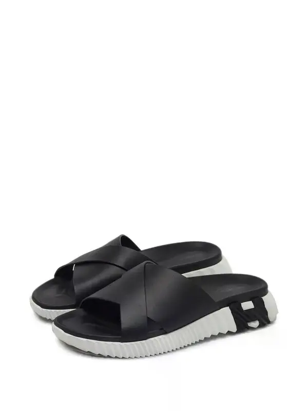 Hermès Infra Criss-cross Flat Sandals - Black
