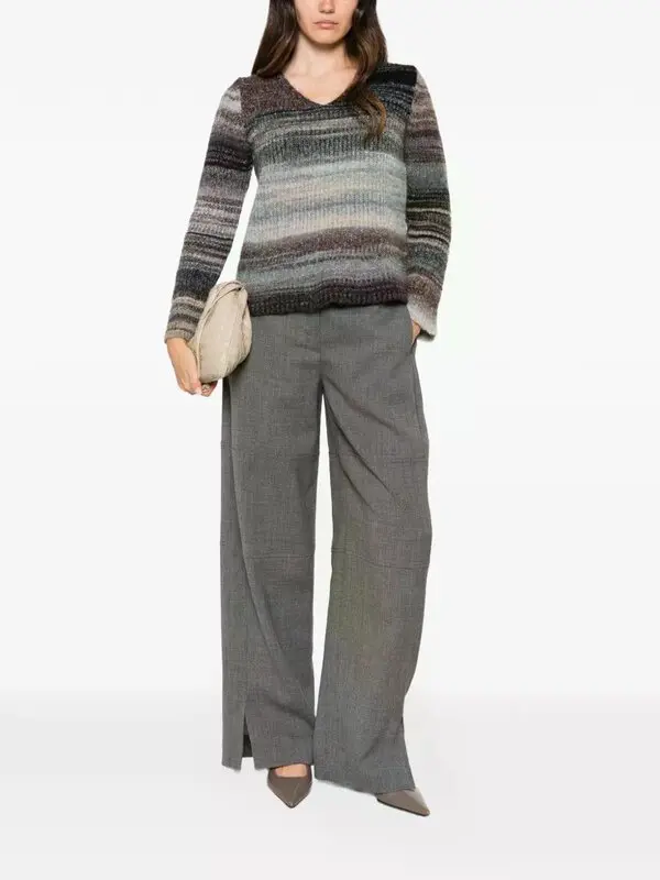 NEERA V-neck Sweater