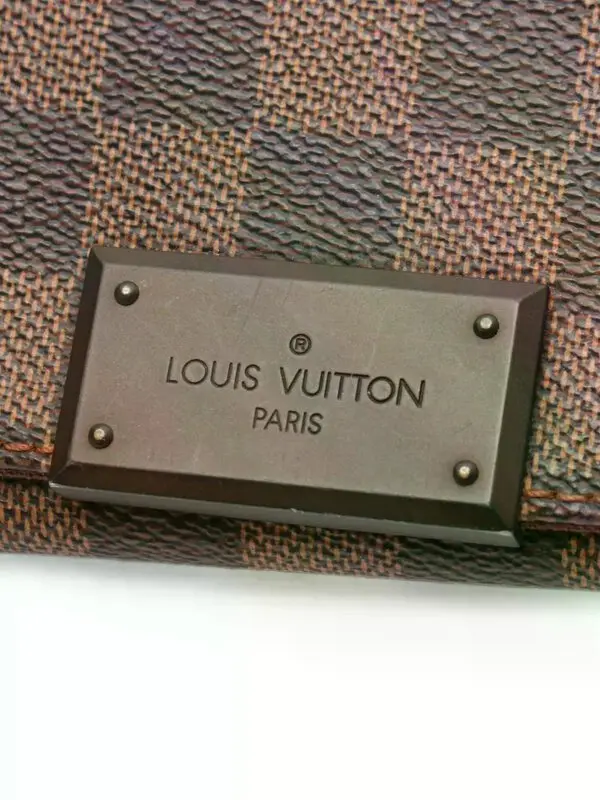 LOUIS VUITTON 2013 Damier Ebene District Mm Shoulder Bag