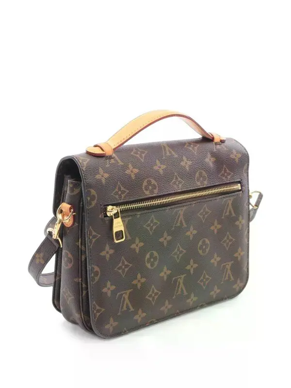 LOUIS VUITTON Monogram Pochette Metis Shoulder Bag