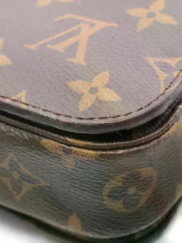 LOUIS VUITTON Monogram Pochette Metis Shoulder Bag - Brown