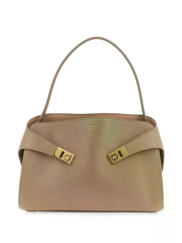 FERRAGAMO Medium Hug Soft Shoulder Bag
