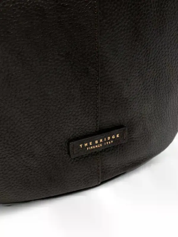 THE BRIDGE Grainy Leather Shoulder Bag