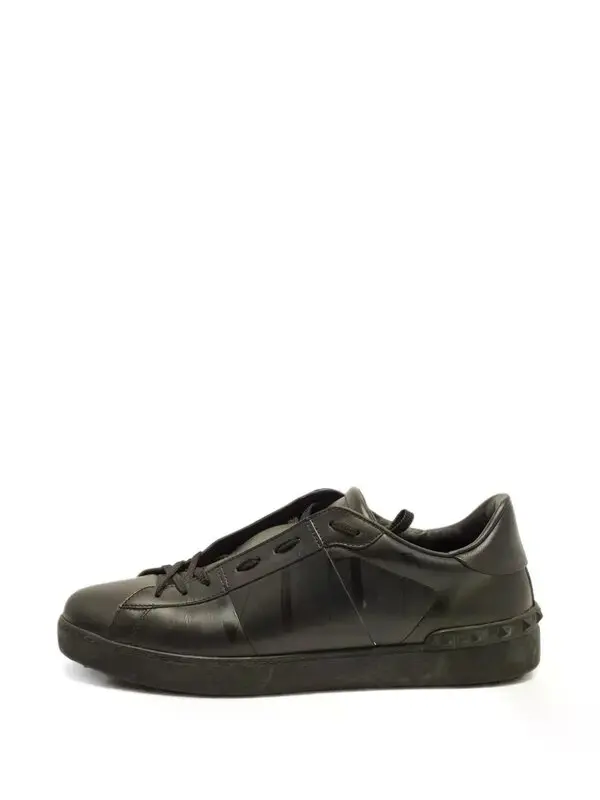 Valentino Garavani Rockstud Lace-up Sneakers - Black
