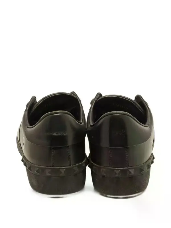 Valentino Garavani Rockstud Lace-up Sneakers