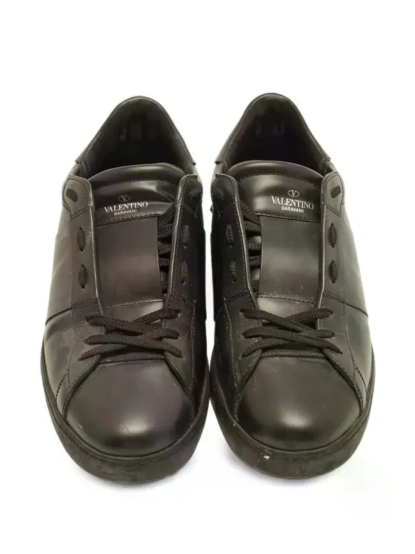 Valentino Garavani Rockstud Lace-up Sneakers