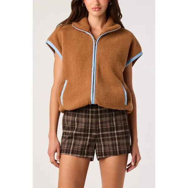Astr The Label Pompeo High Pile Fleece Vest
