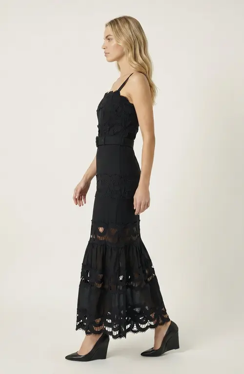 MODENAIRE Belted Lace Inset Midi Dress With Square Neck And Tiered Skirt - Black