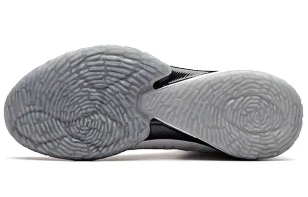 ANTA Klay Thompson 3 'chop Hand
