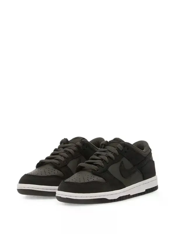 Nike Dunk Low Se Sneakers