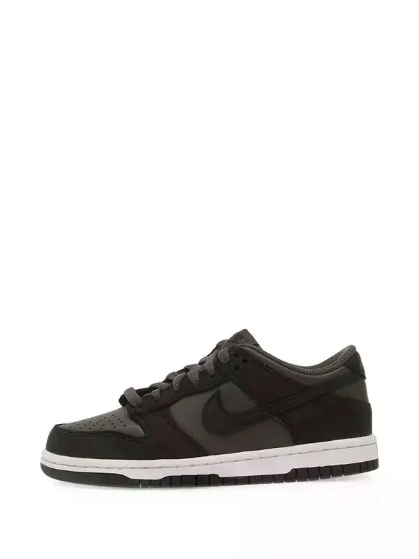 Nike Dunk Low Se Sneakers