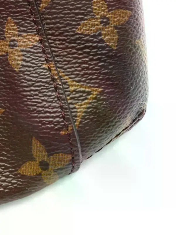 LOUIS VUITTON 2017 Mm Montaigne Tote Bag - Brown