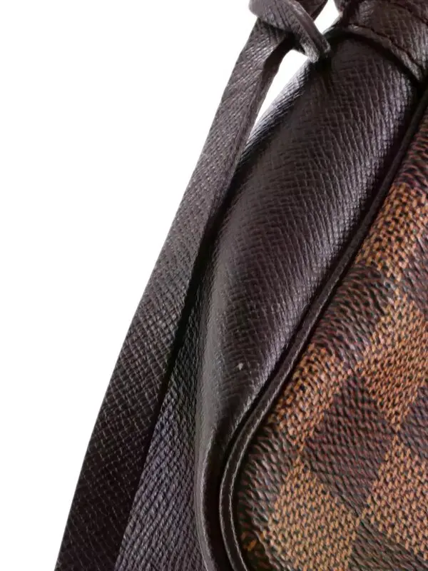 LOUIS VUITTON Trousse Make Up Bag Damier Pouch