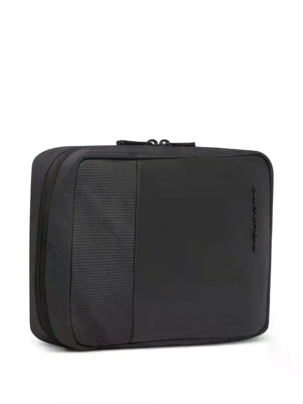 PIQUADRO Logo-print Clutch Bag