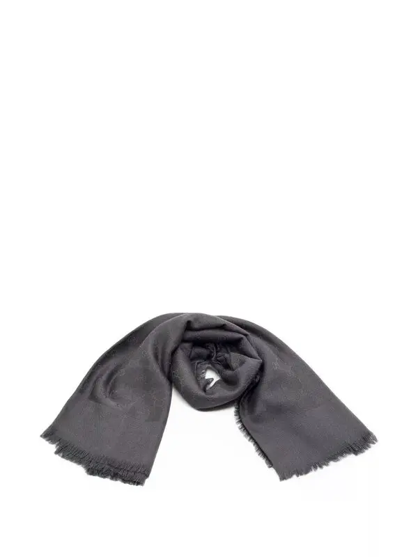 Gucci Gg Monogram Jacquard Scarf - Grey