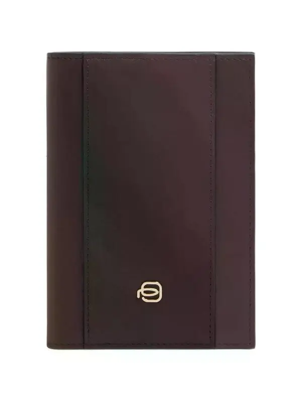 PIQUADRO Logo-plaque Leather Passport Holder - Red