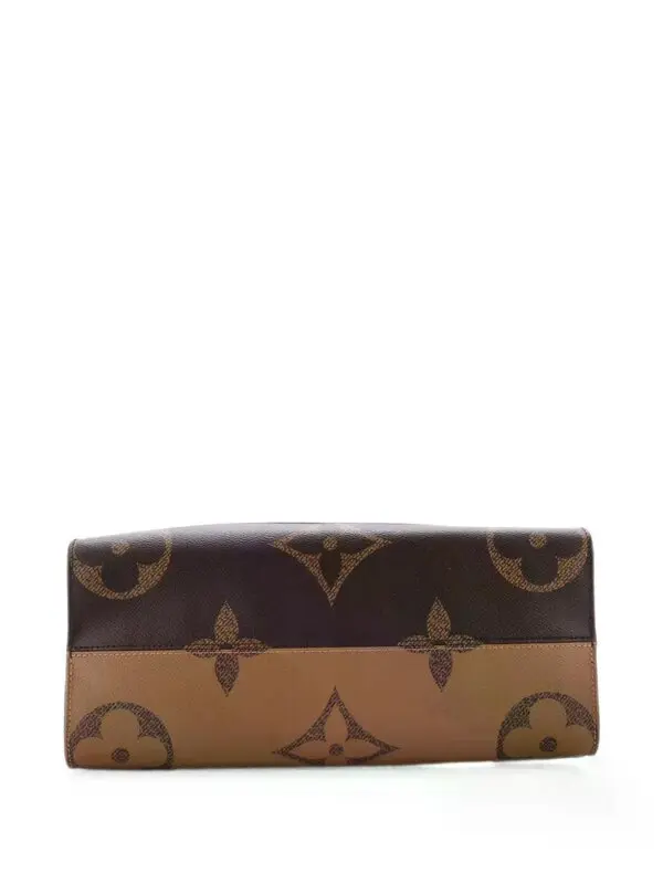 LOUIS VUITTON Onthego Reverse Monogram Giant Mm Tote Bag