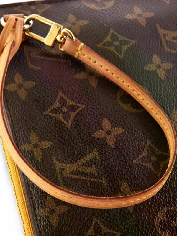 LOUIS VUITTON Neverfull Pochette Monogram Canvas Large Pouch