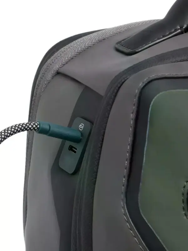 PIQUADRO Logo-patch Expandable Backpack