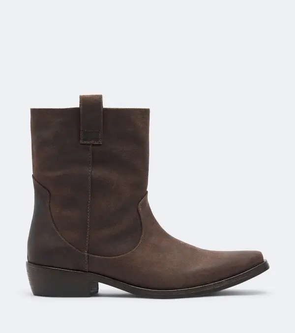 JUDE Cas Suede Ankle Boots