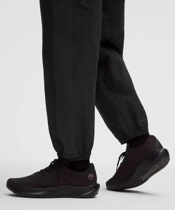Lululemon Mesh Panelled Track Pant - Black