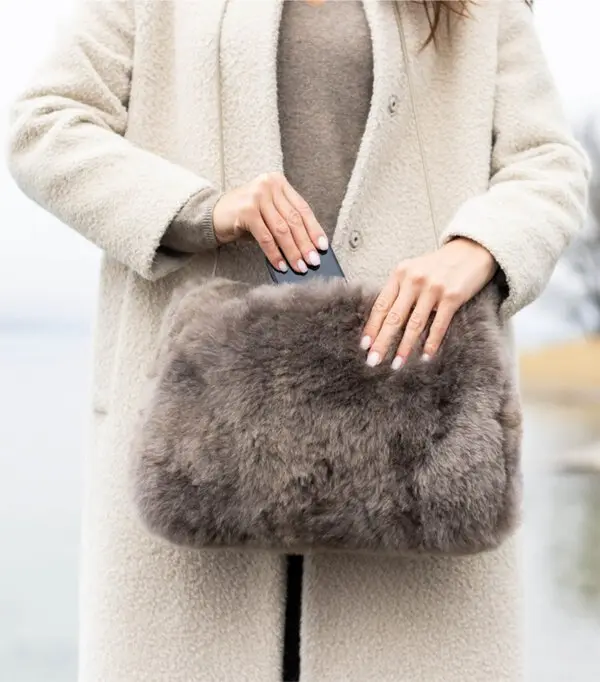 WEICH Royal Alpaca Wool Manu Pocket Muff
