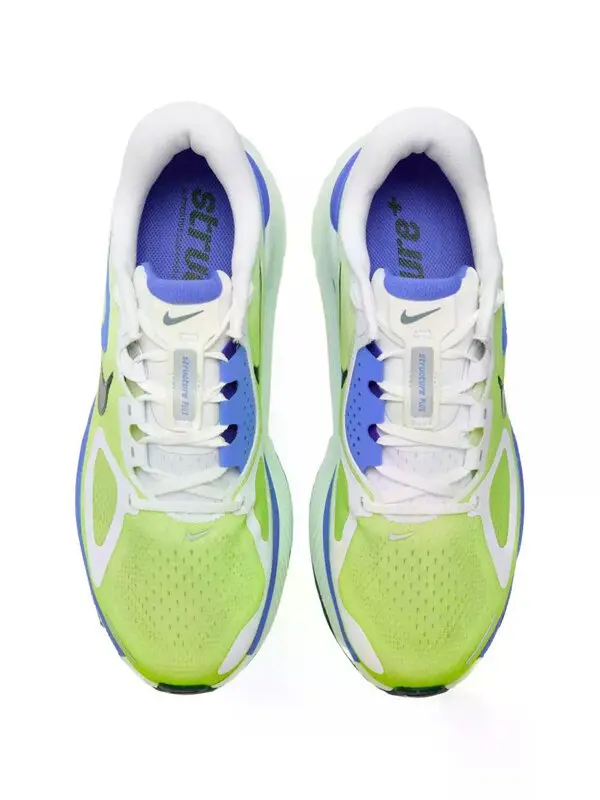 Nike Structure Plus Sneakers