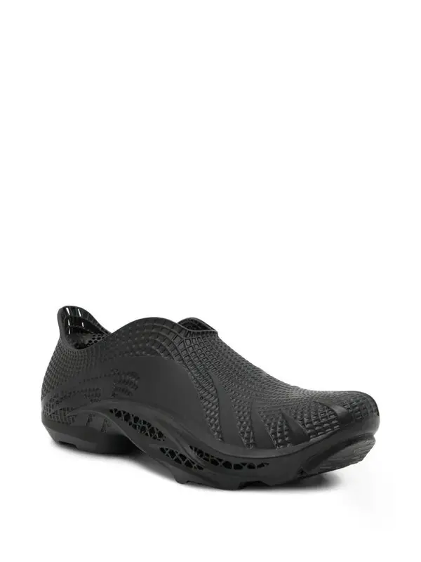 ALIVEFORM Dermisriders Textured Sneakers