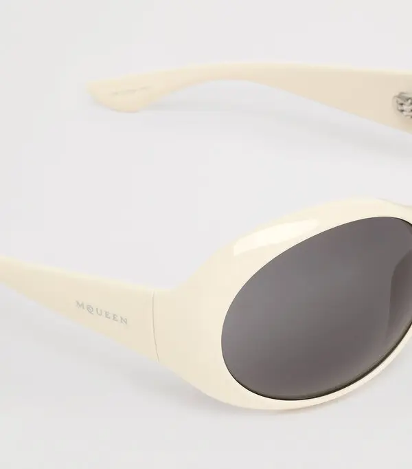 Alexander McQueen Round Kate Sunglasses
