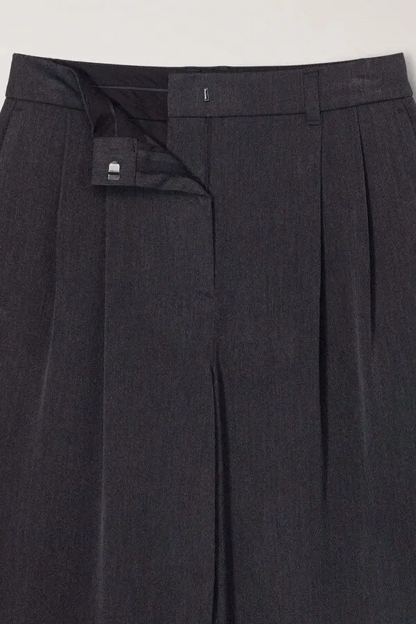 DUNST Casual Pants With Belt Loops