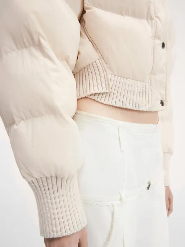 Jacquemus Collared Cropped Puffer Jacket - White