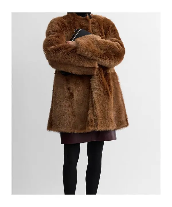 TOTEME Short Silky Shearling Coat