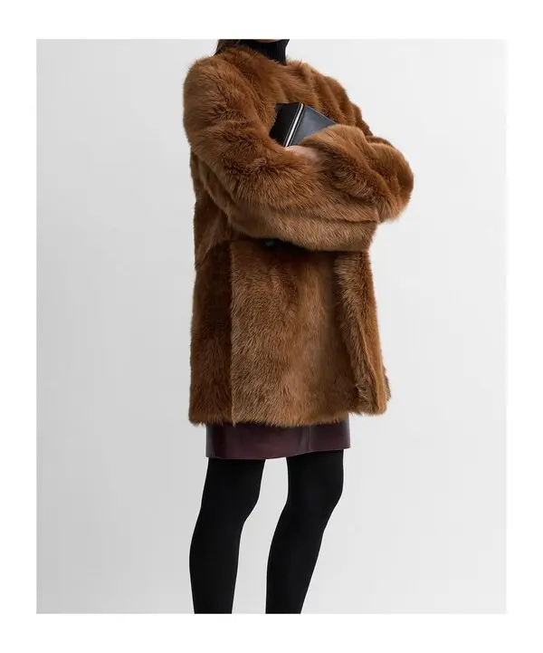TOTEME Short Silky Shearling Coat