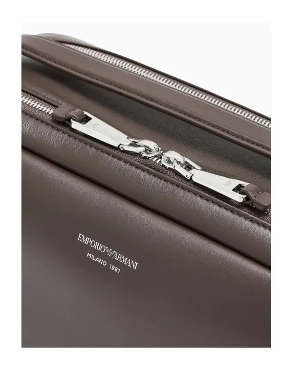 Emporio Armani Logo-print Leather Shoulder Bag