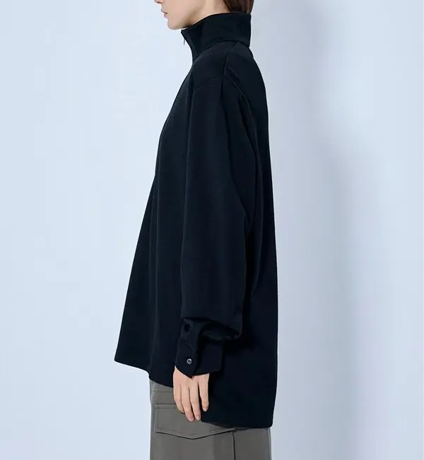 RIER Long-sleeved Half-zip Top