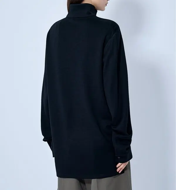 RIER Long-sleeved Half-zip Top