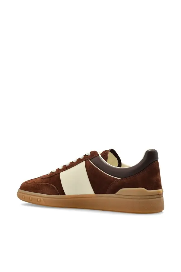 Valentino Garavani Round-toe Low-top Casual Shoes
