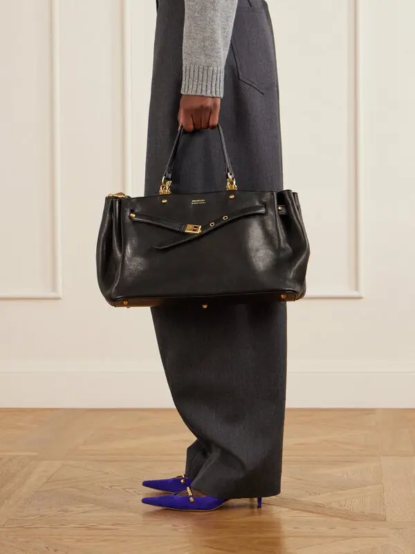 Balenciaga Fan Medium Leather Tote