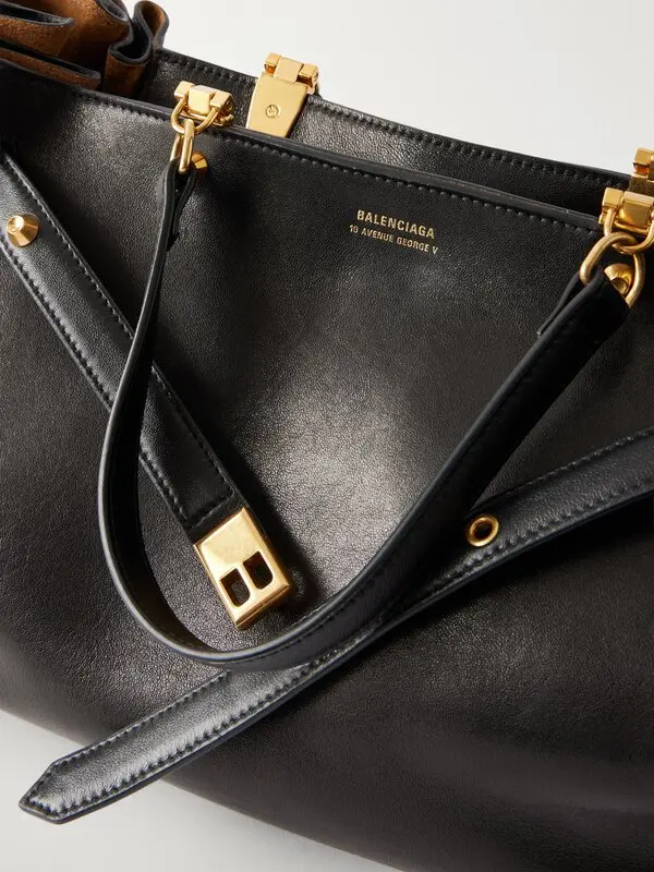 Balenciaga Fan Medium Leather Tote