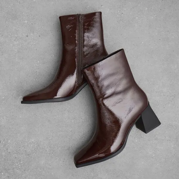 VAGABOND SHOEMAKERS Hedda Pantent Heel Boots